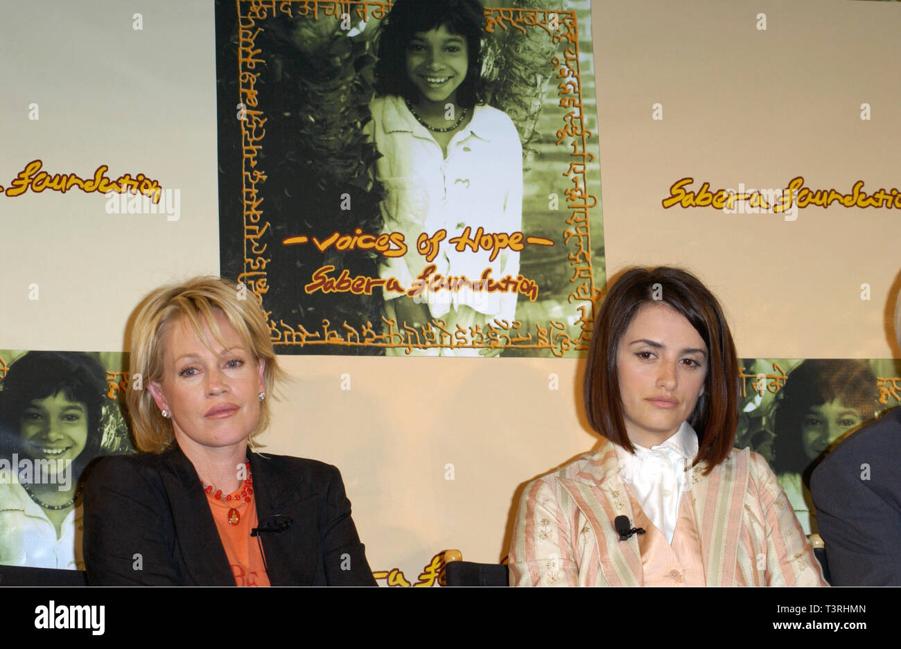 LOS ANGELES, CA. October 10, 2002: Actresses MELANIE GRIFFITH (left ...