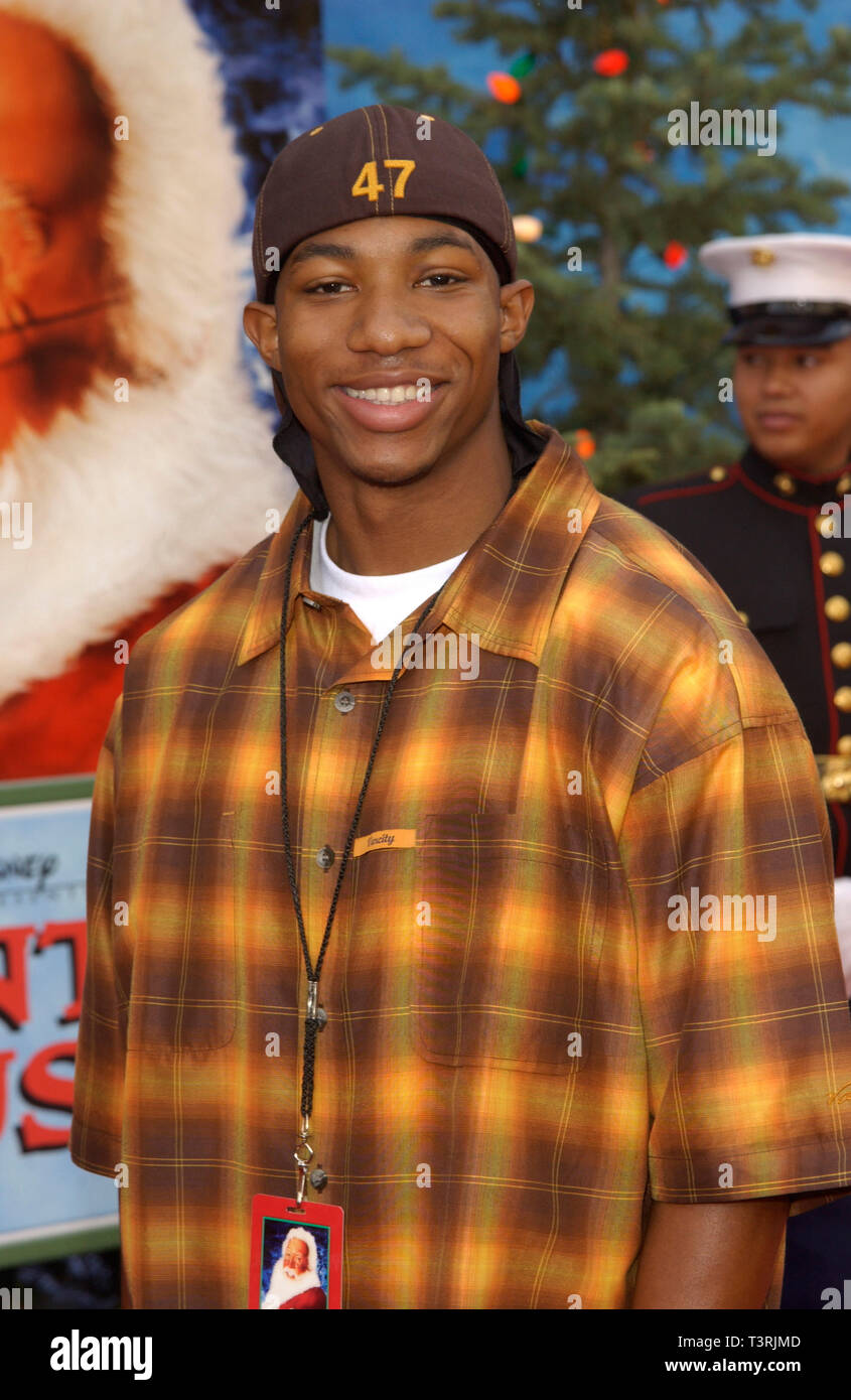 LOS ANGELES, CA. October 27, 2002: Actor ARLEN ESCARPETA at the world ...