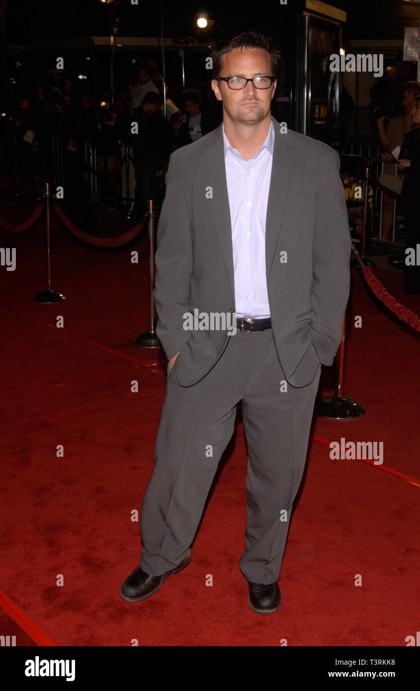 LOS ANGELES, CA. November 06, 2002: Actor MATTHEW PERRY at the world ...