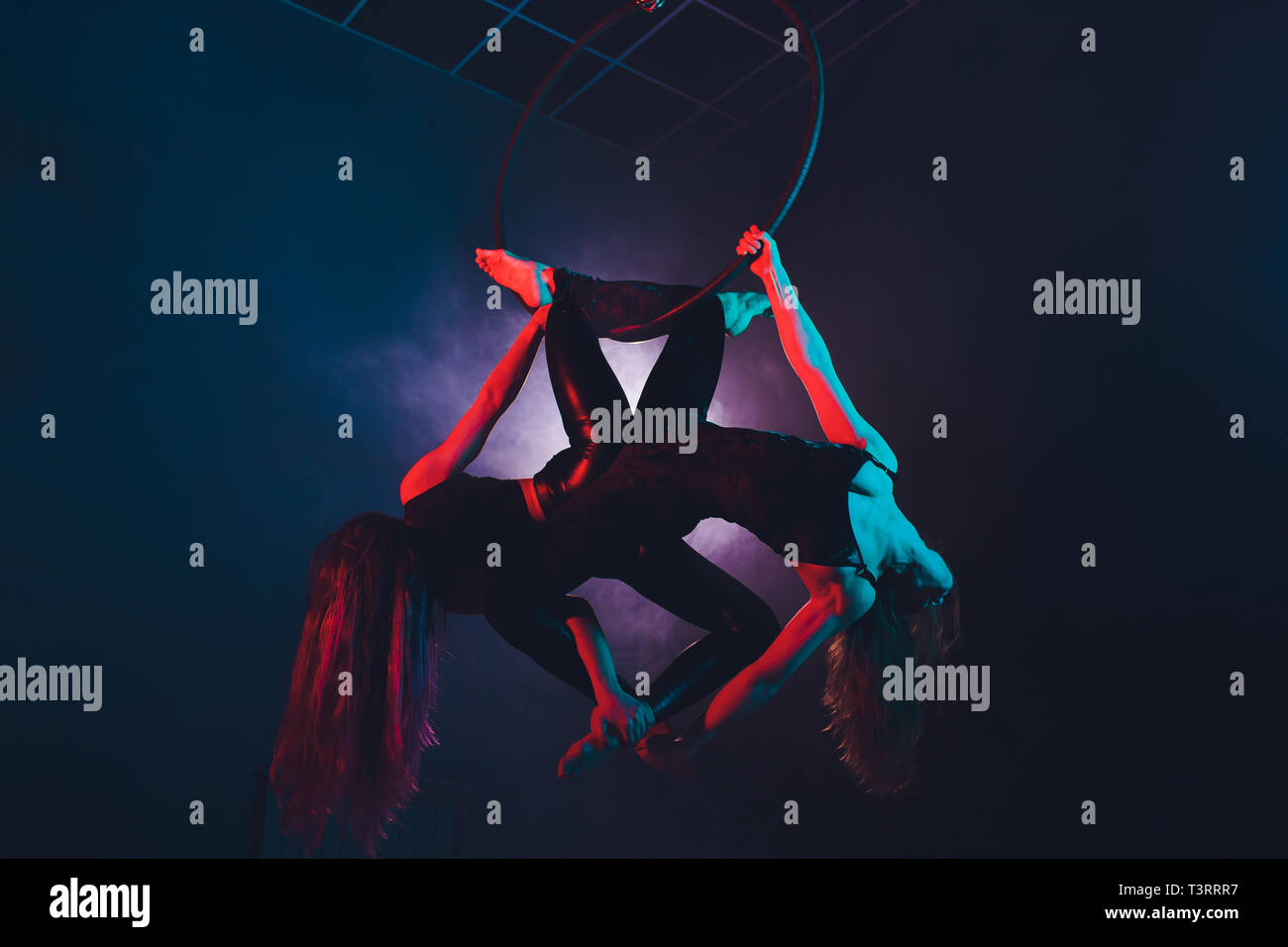 Two female acrobat circus hi-res stock photography and images - Alamy