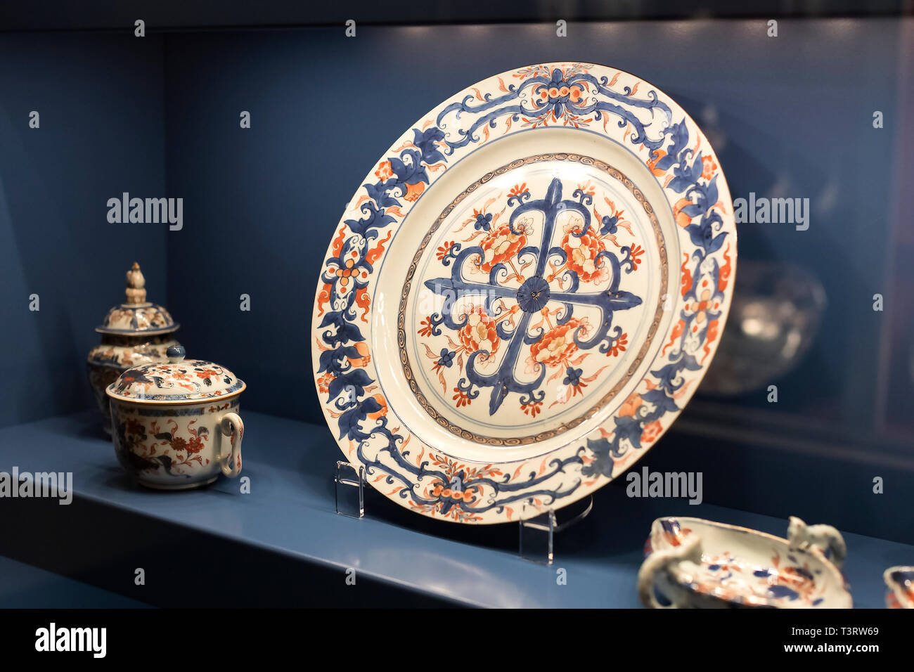 MUNICH, GERMANY - NOVEMBER 27, 2018 : Chinese porcelain collection of ...