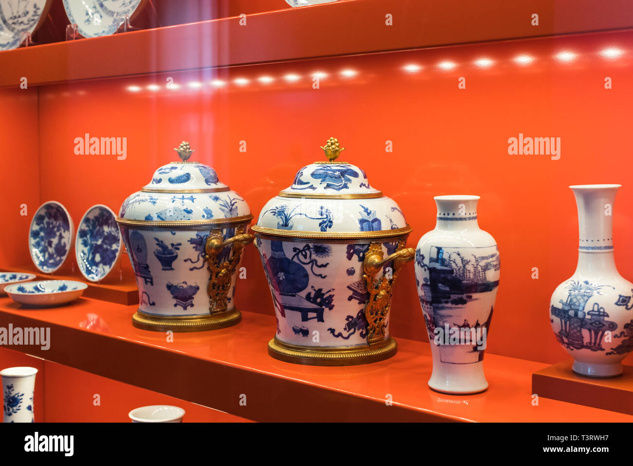 MUNICH, GERMANY - NOVEMBER 27, 2018 : Chinese porcelain collection of ...