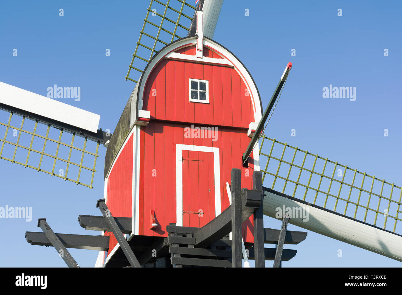 Red windmill hi-res stock photography and images - Alamy