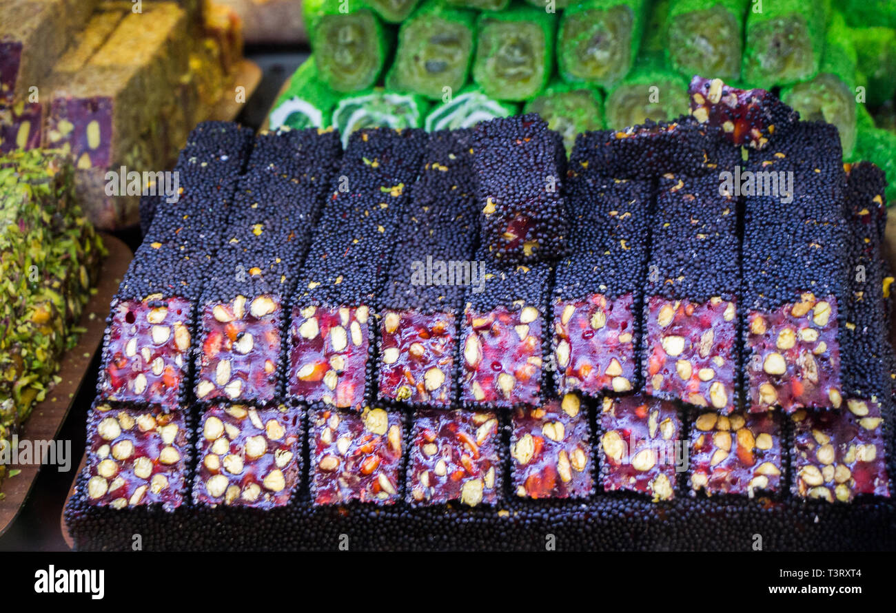Load of traditional turkish delight rahat lokum Stock Photo - Alamy