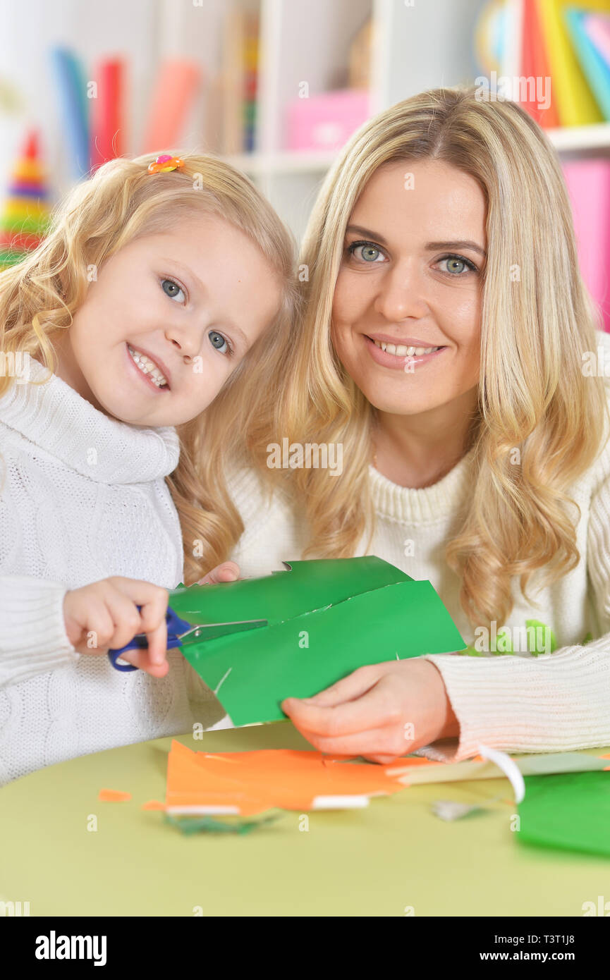 Teaches paper craft hi-res stock photography and images - Alamy