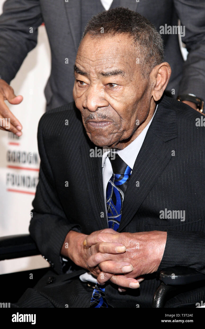 Steve thornton hi-res stock photography and images - Alamy