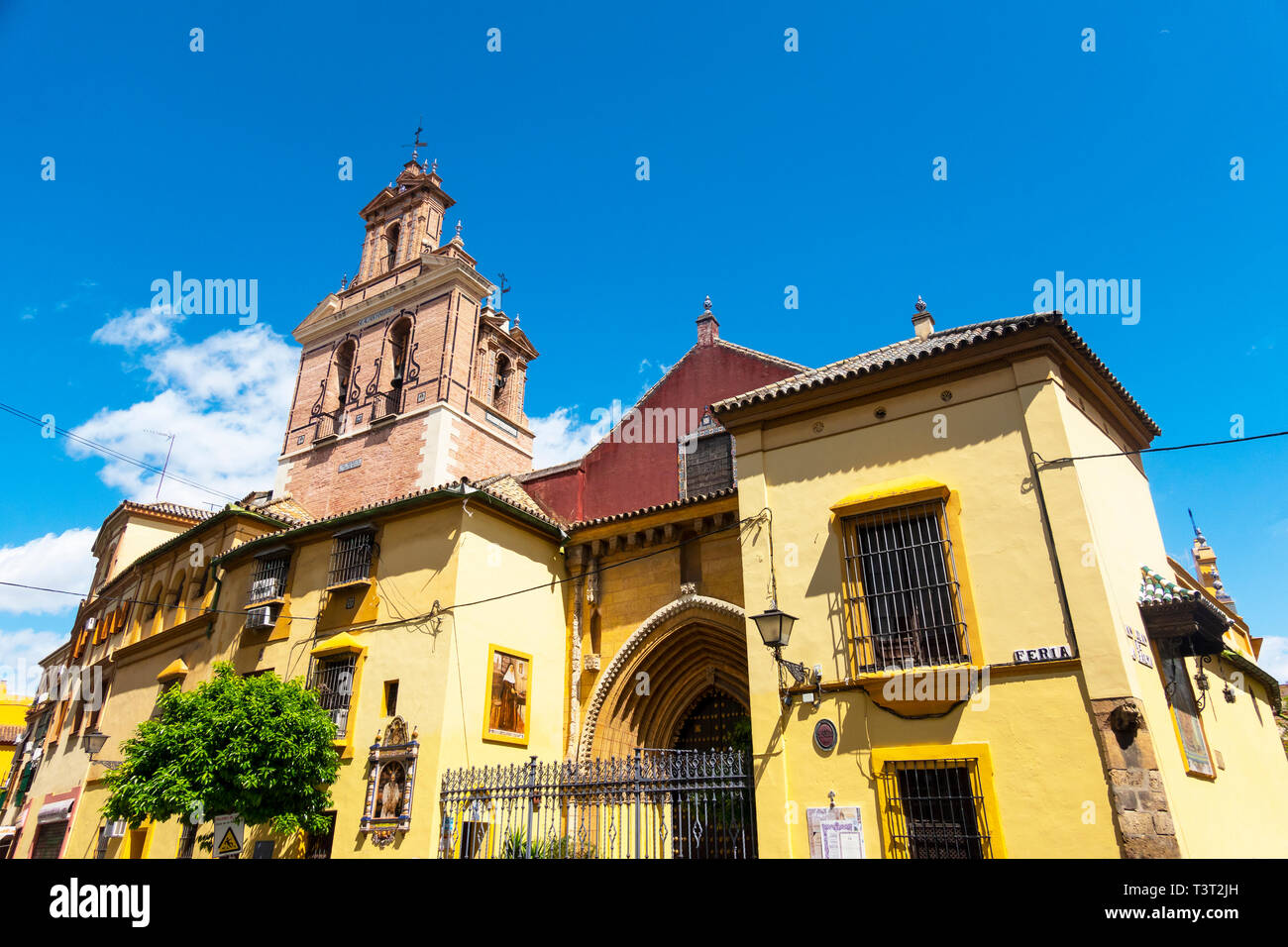Spanish roman catholic church spain hi-res stock photography and images ...