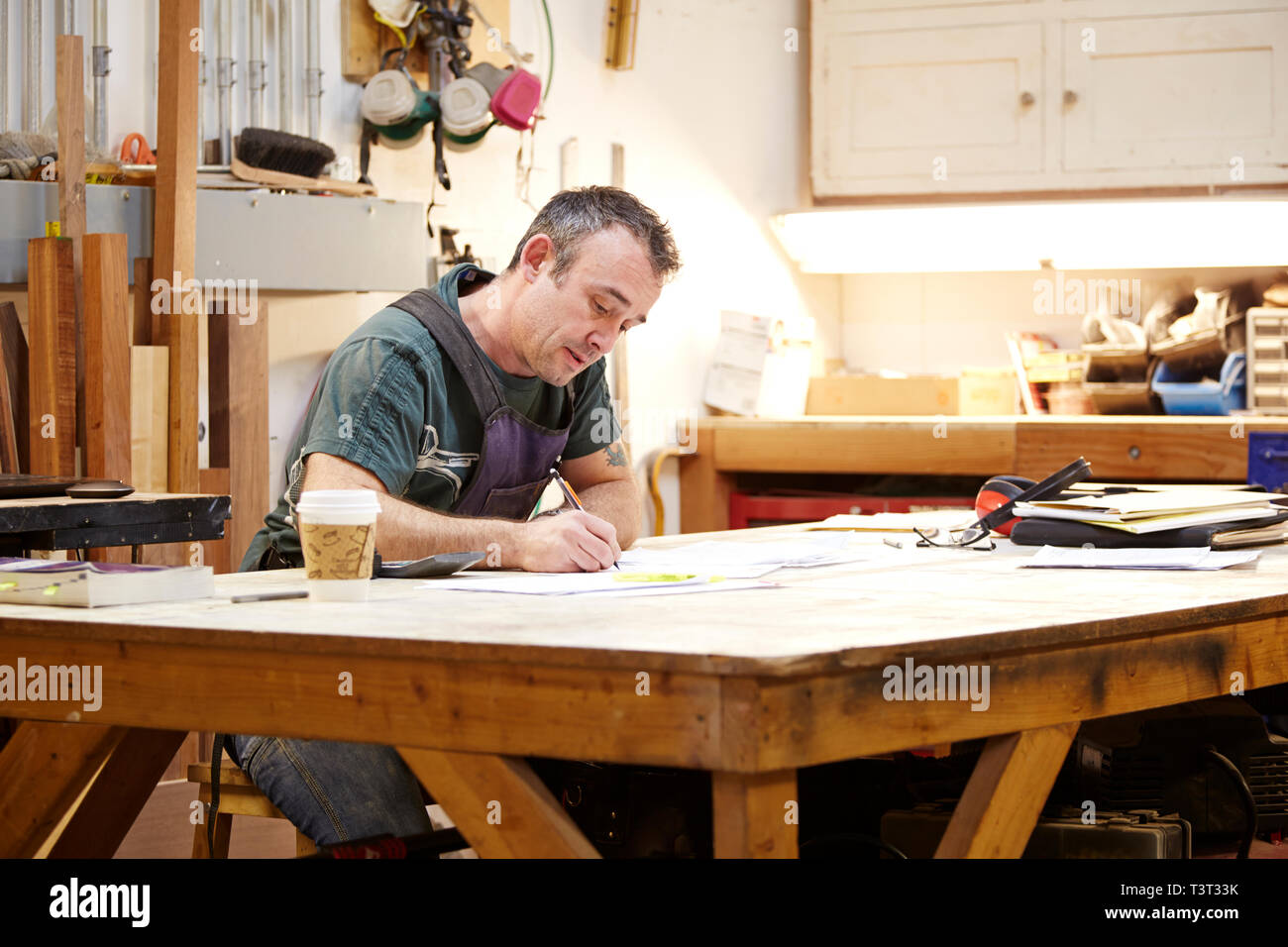 Pencil mature carpenter drawing hi-res stock photography and images - Alamy