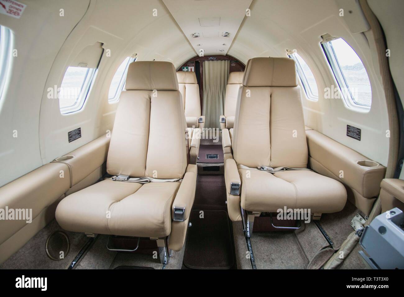 Airplane inside hi-res stock photography and images - Alamy