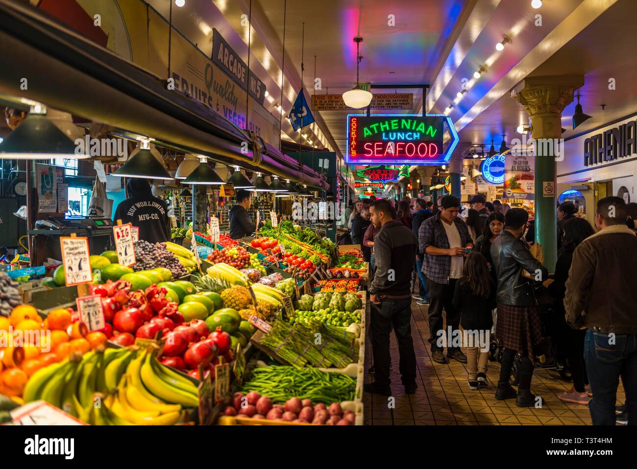 Public market, food market, display of fruit at a market stall, Pike ...