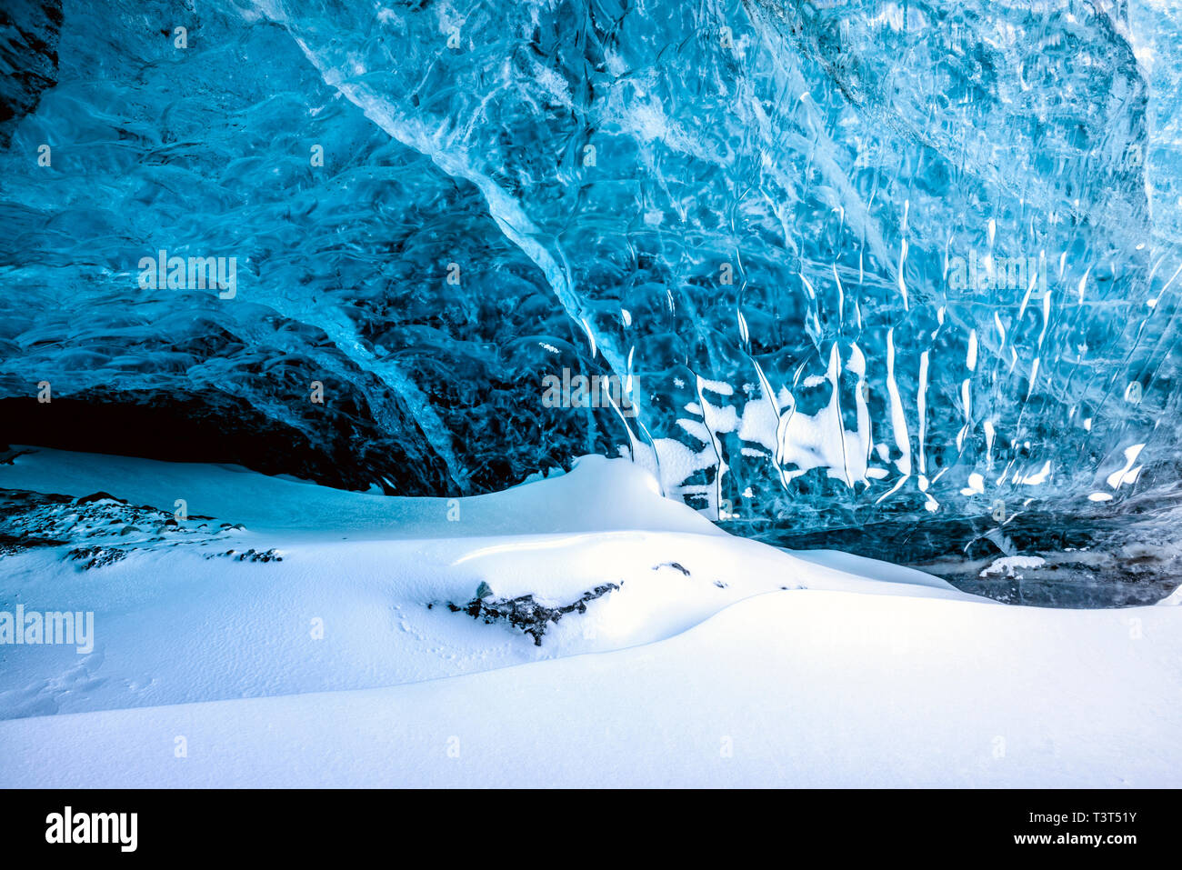 Glacier ceiling of ice cave Stock Photo - Alamy