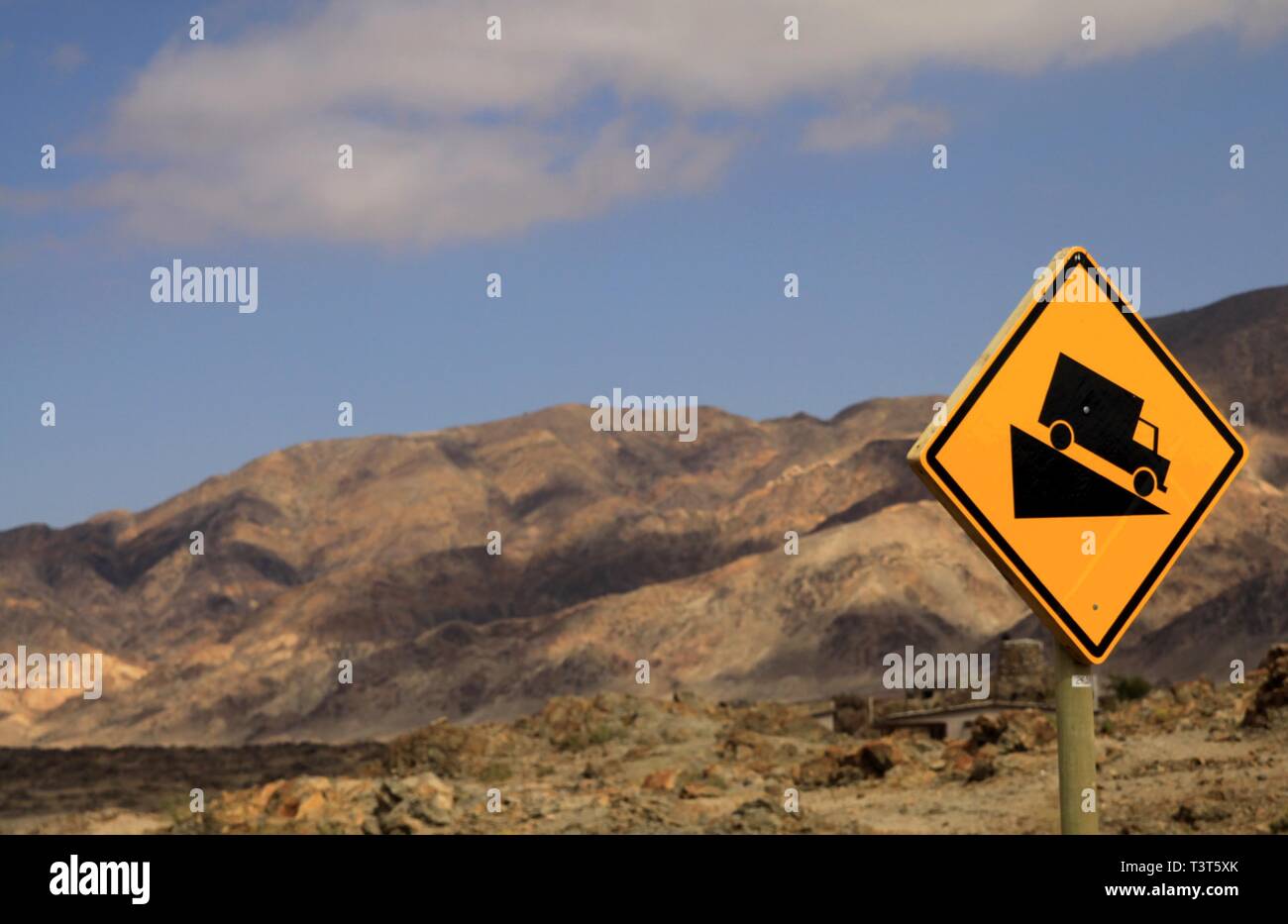 Chile warning sign hi-res stock photography and images - Alamy