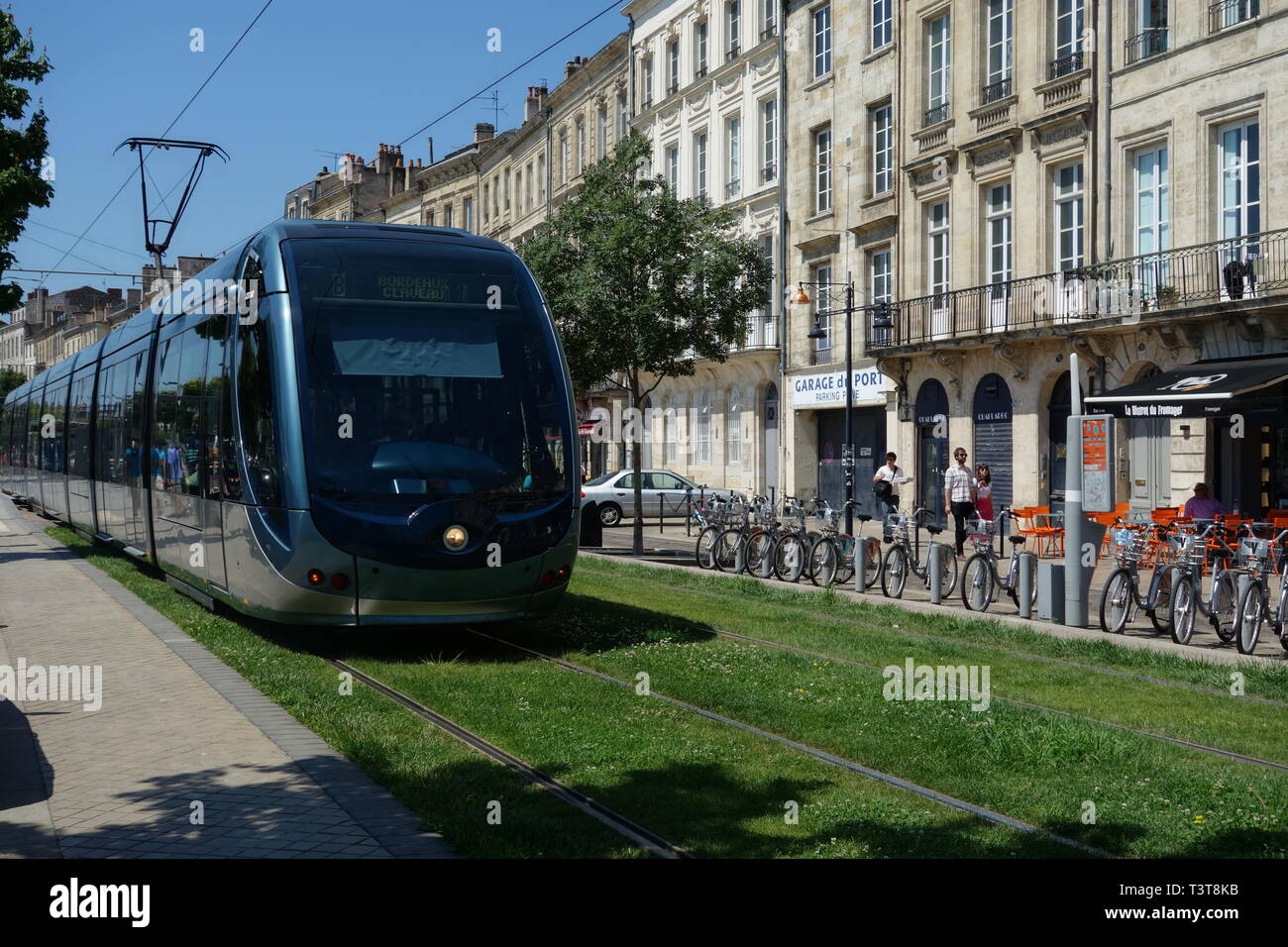 Bordeaux, Tramway, Chartrons Stock Photo - Alamy