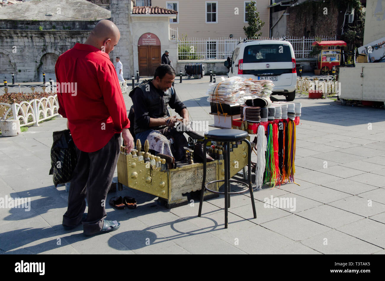 Shoe repair man on street hi-res stock photography and images - Alamy