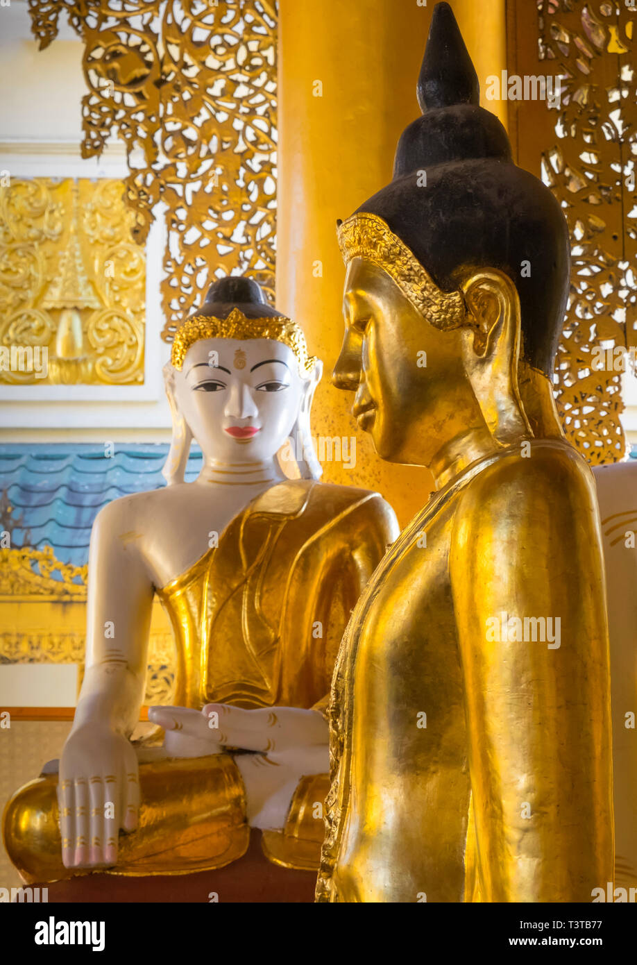 Statues in temple Stock Photo - Alamy