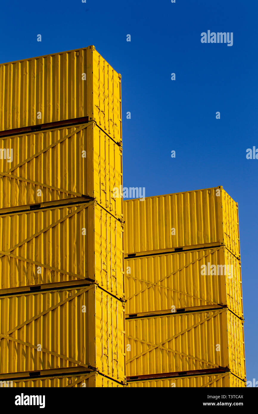 Belfast 11th April 2019. Two columns of Yellow Ship containers Stacked ...