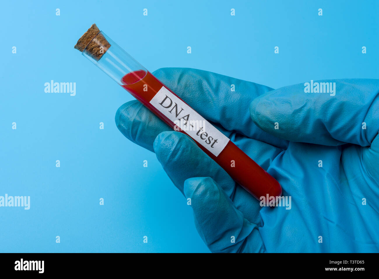 Scientist dna test results hi-res stock photography and images - Alamy