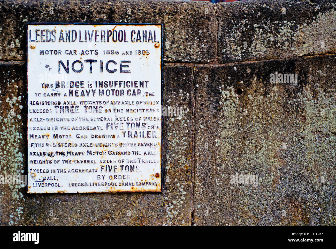 Liverpool bridge hi-res stock photography and images - Alamy