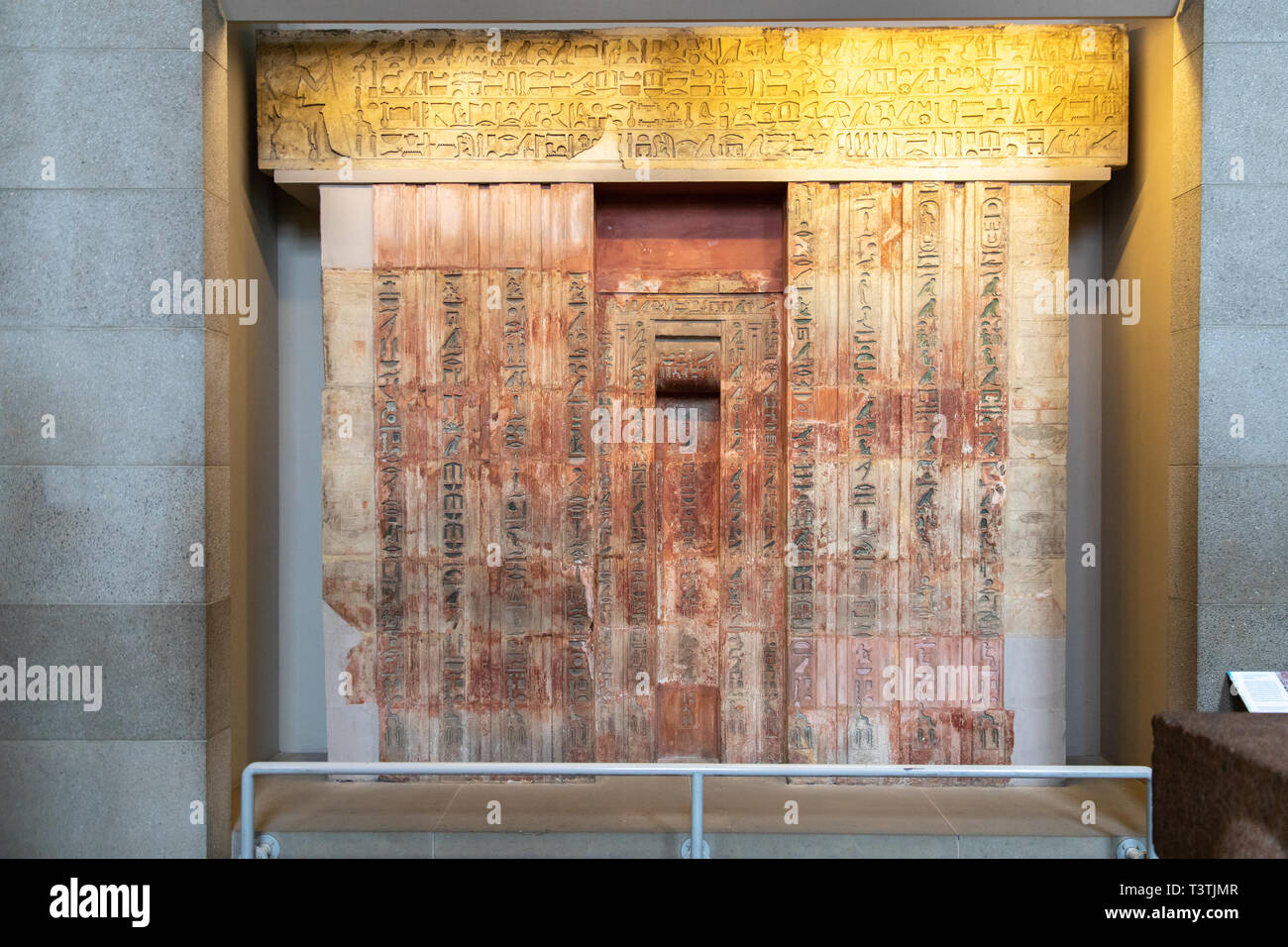 British museum egyptian gallery hi-res stock photography and images - Alamy