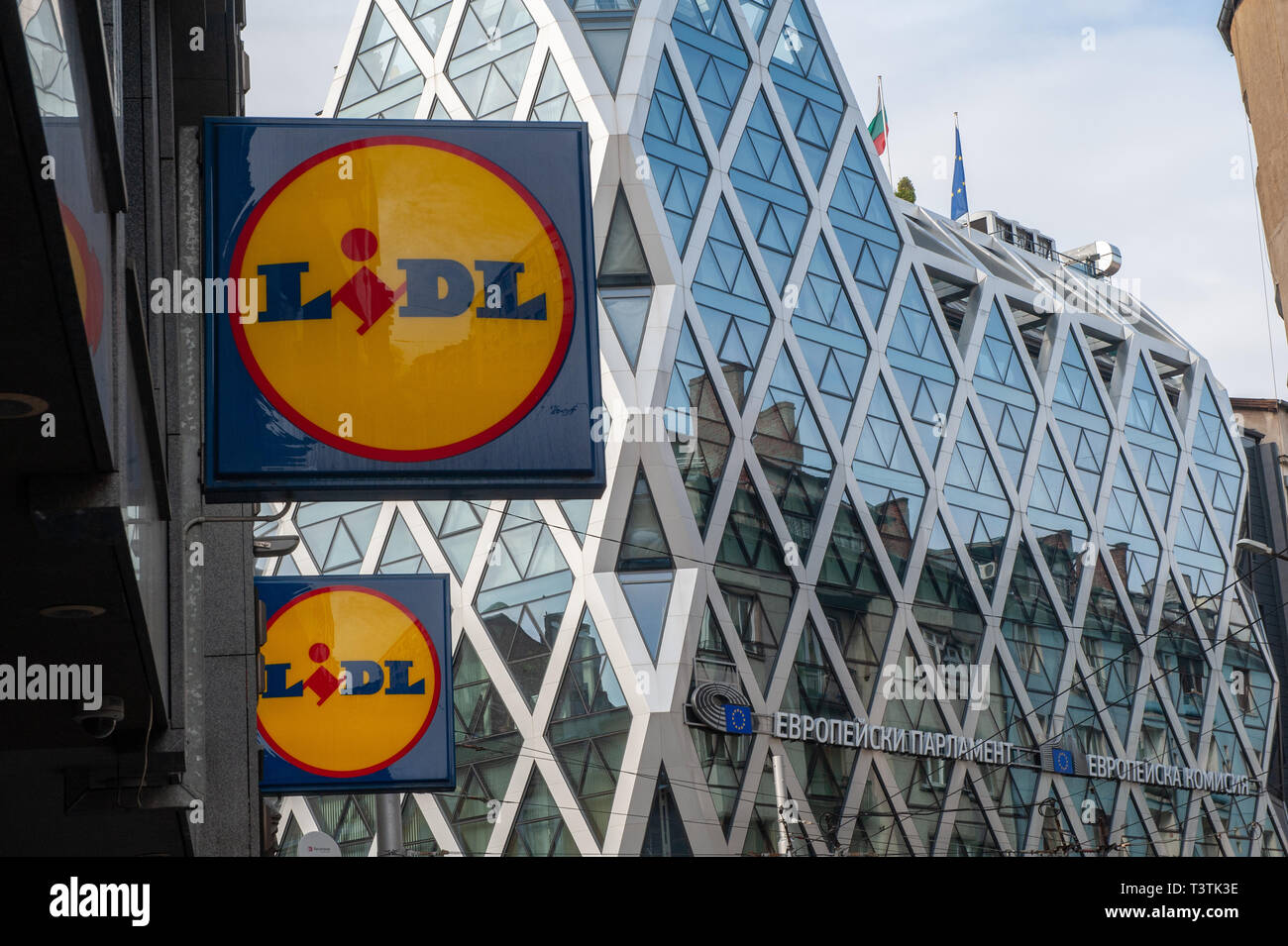 Liddle supermarket hi-res stock photography and images - Alamy