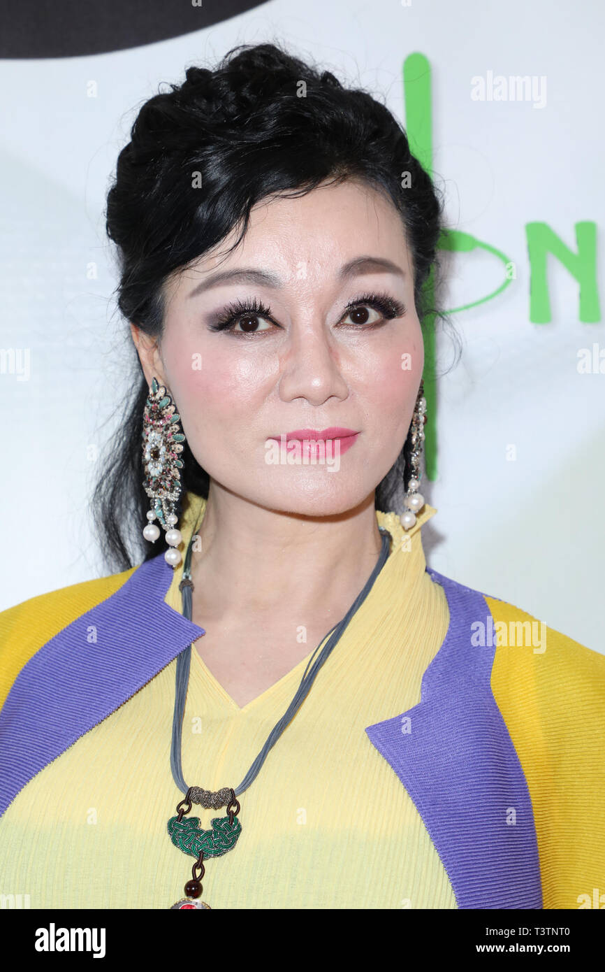 Julie shen hi-res stock photography and images - Alamy