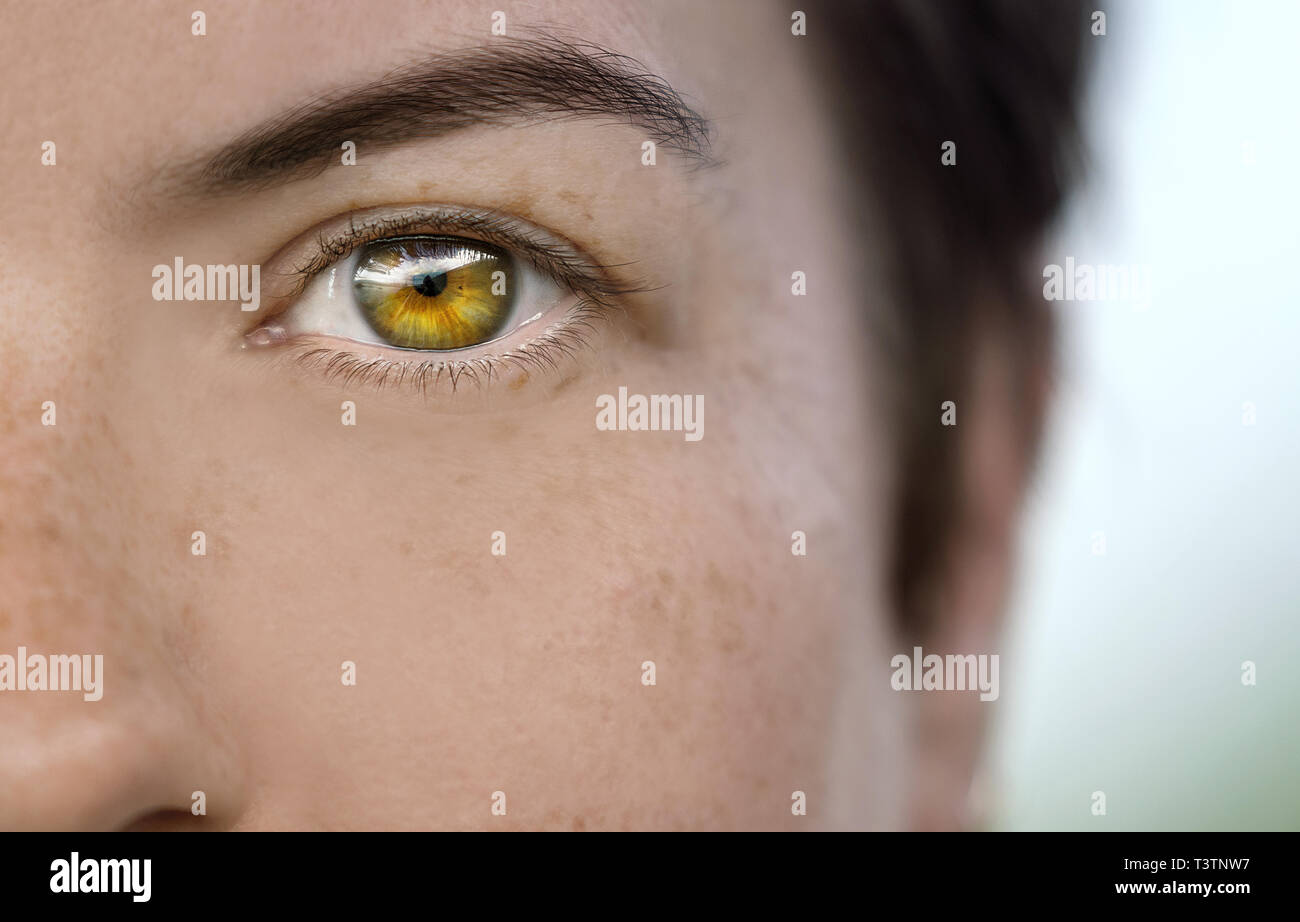 Eye freckle hi-res stock photography and images - Alamy