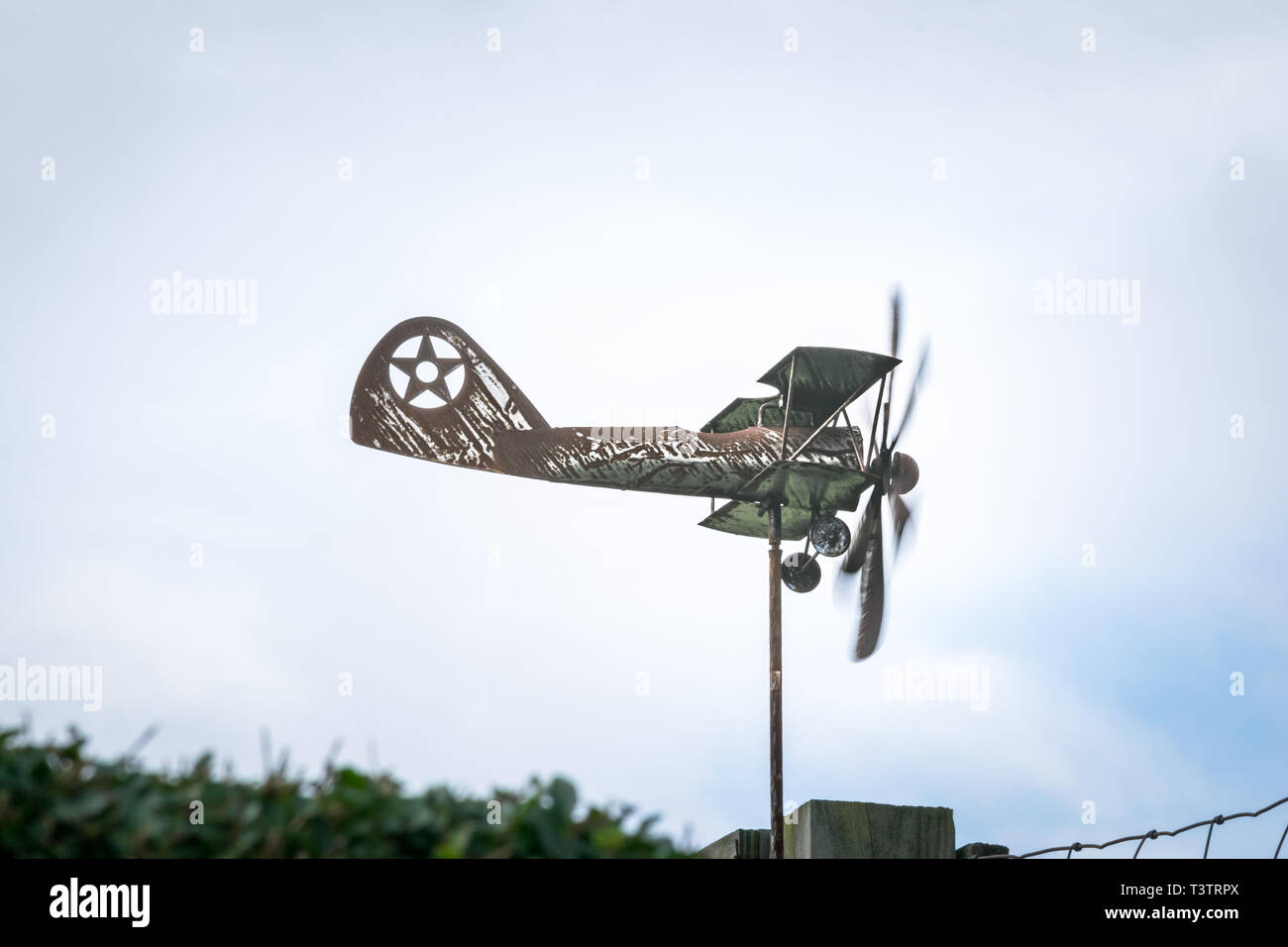 Vintage wind vane propeller blue hi-res stock photography and images ...