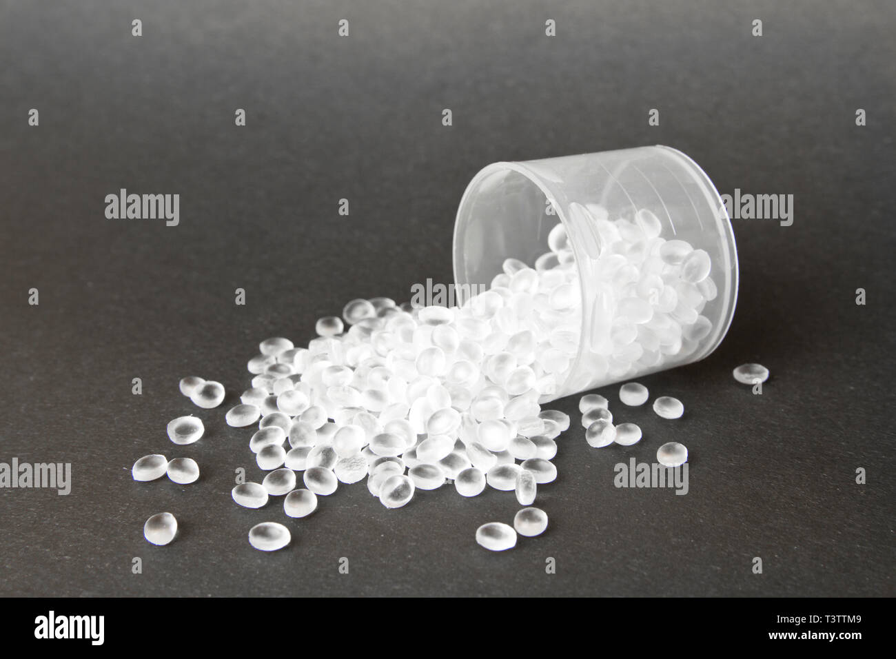 Transparent Polyethylene granules. HDPE.Plastic pellets. Plastic Raw ...