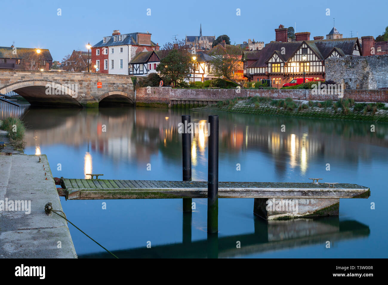 Dawn in Arundel, West Sussex, England Stock Photo - Alamy