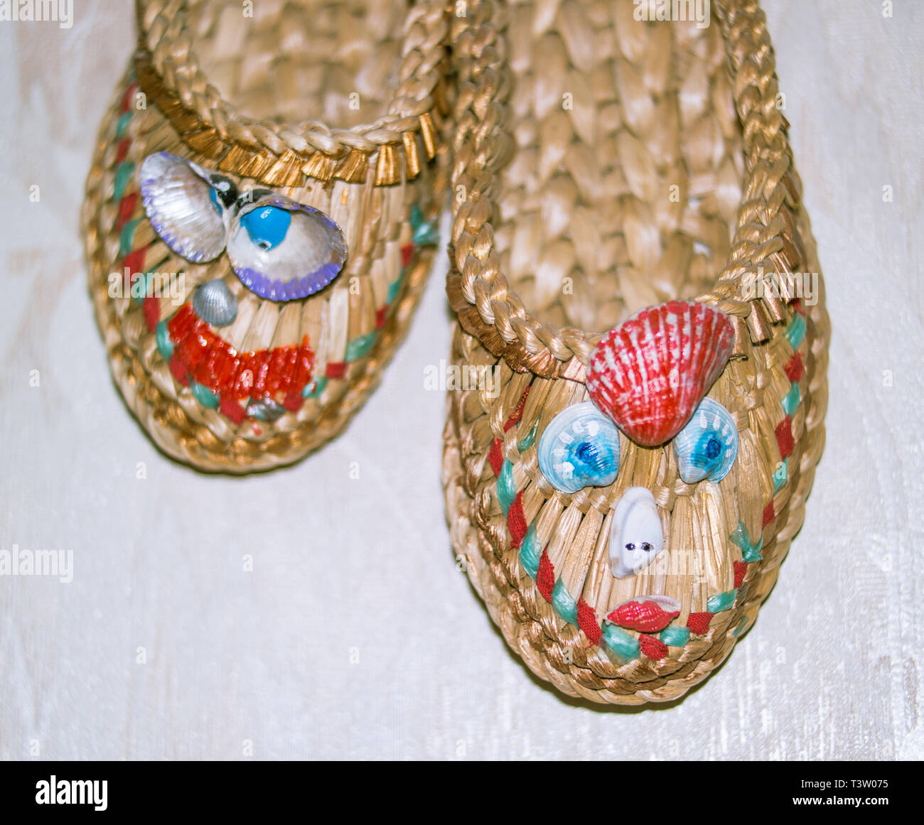 Slipper shells hi-res stock photography and images - Alamy