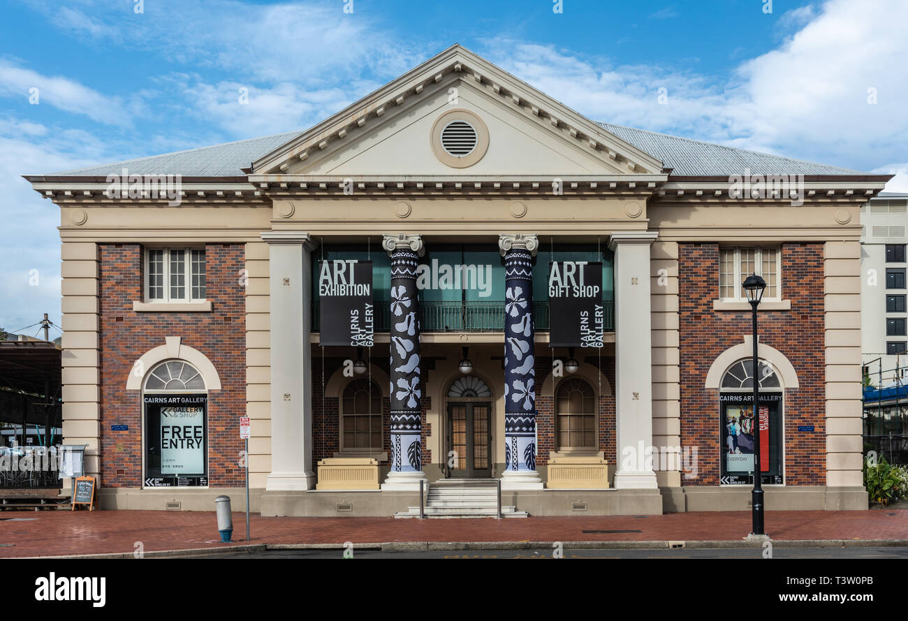 Cairns art museum hi-res stock photography and images - Alamy