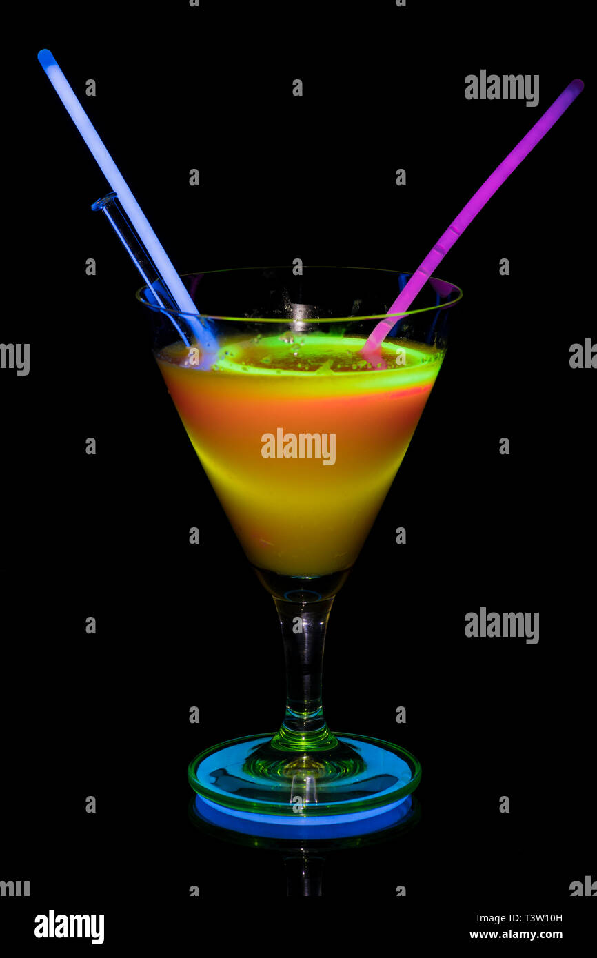 Cocktail drink nightclub party light hi-res stock photography and ...