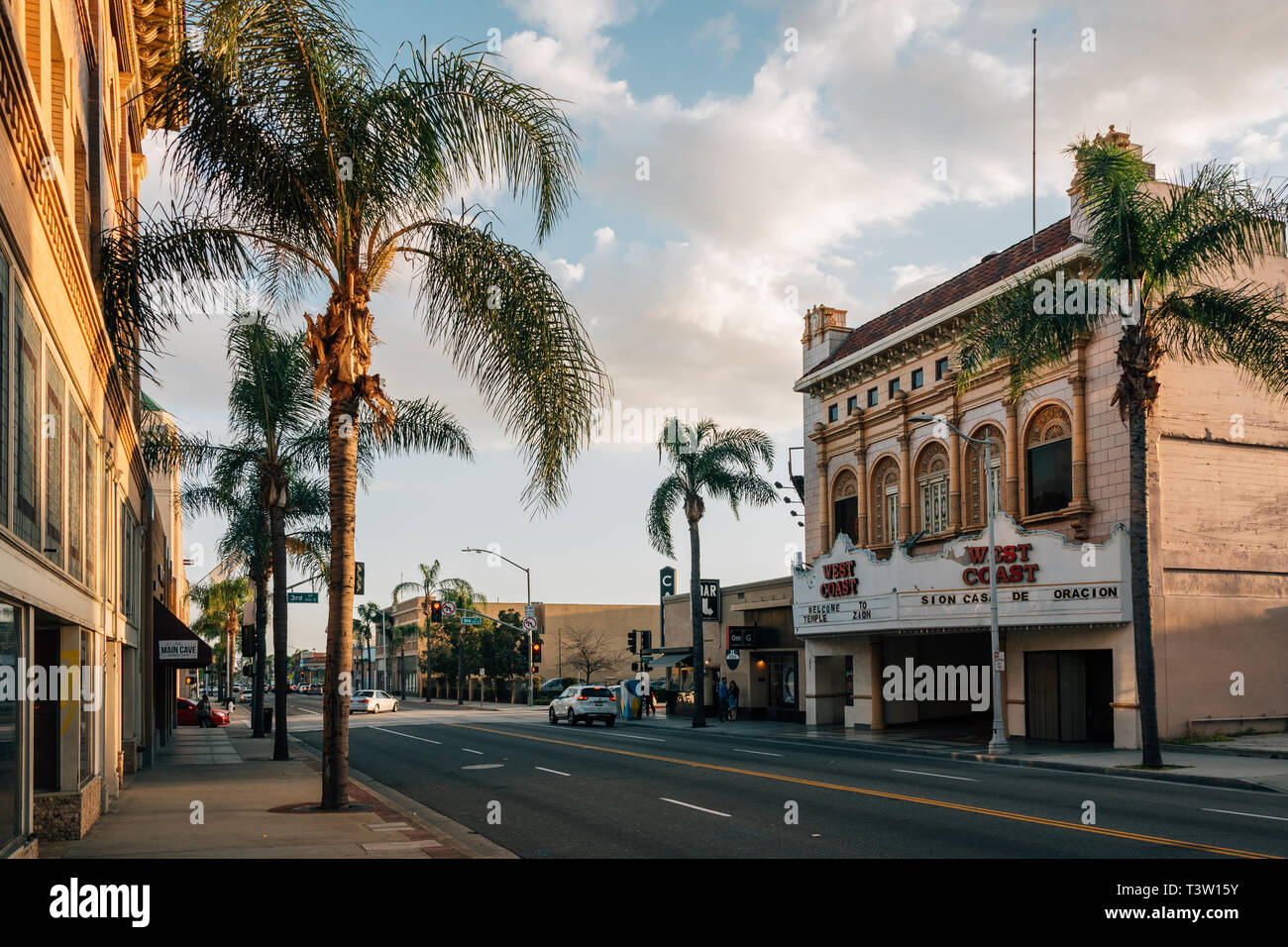 Downtown santa ana california hi-res stock photography and images - Alamy