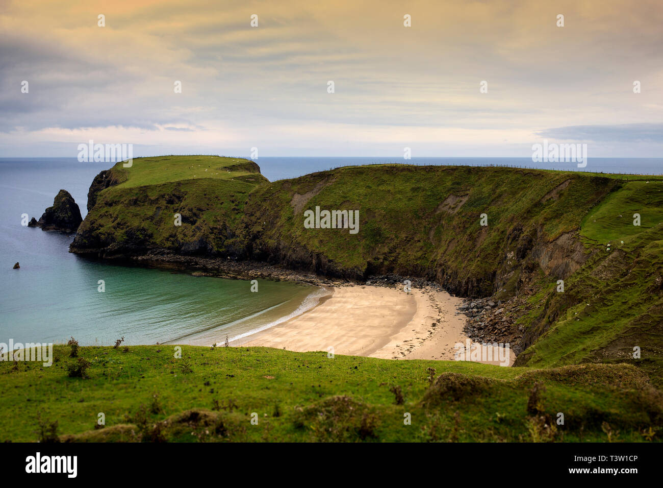 Irish beach hi-res stock photography and images - Alamy