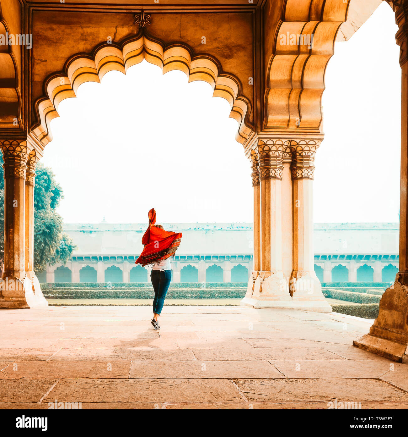 Embracing the world hi-res stock photography and images - Alamy