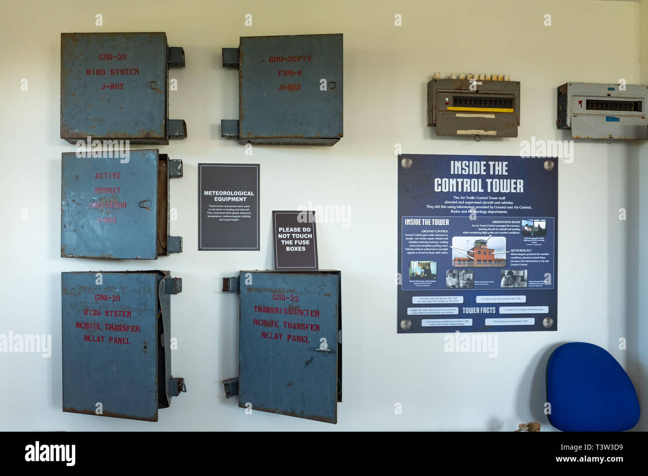 Greenham common airbase hi-res stock photography and images - Alamy