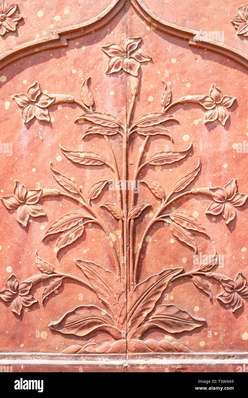 Delhi red fort entrance gate hi-res stock photography and images - Alamy