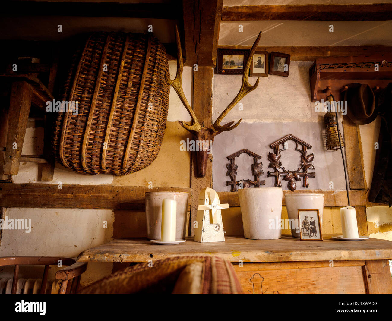 Restored 16th century house hi-res stock photography and images - Alamy