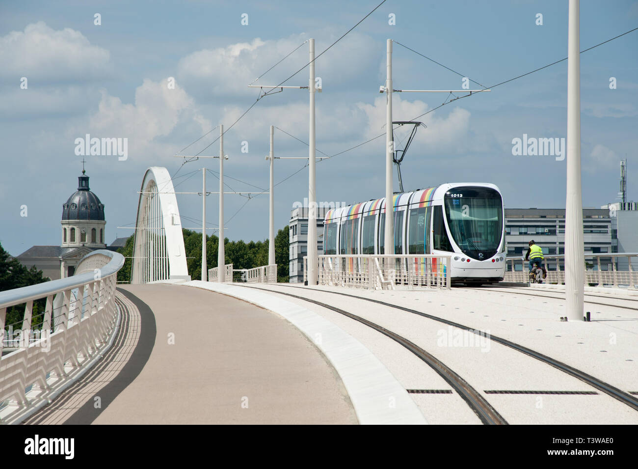 Angers bridge hi-res stock photography and images - Alamy