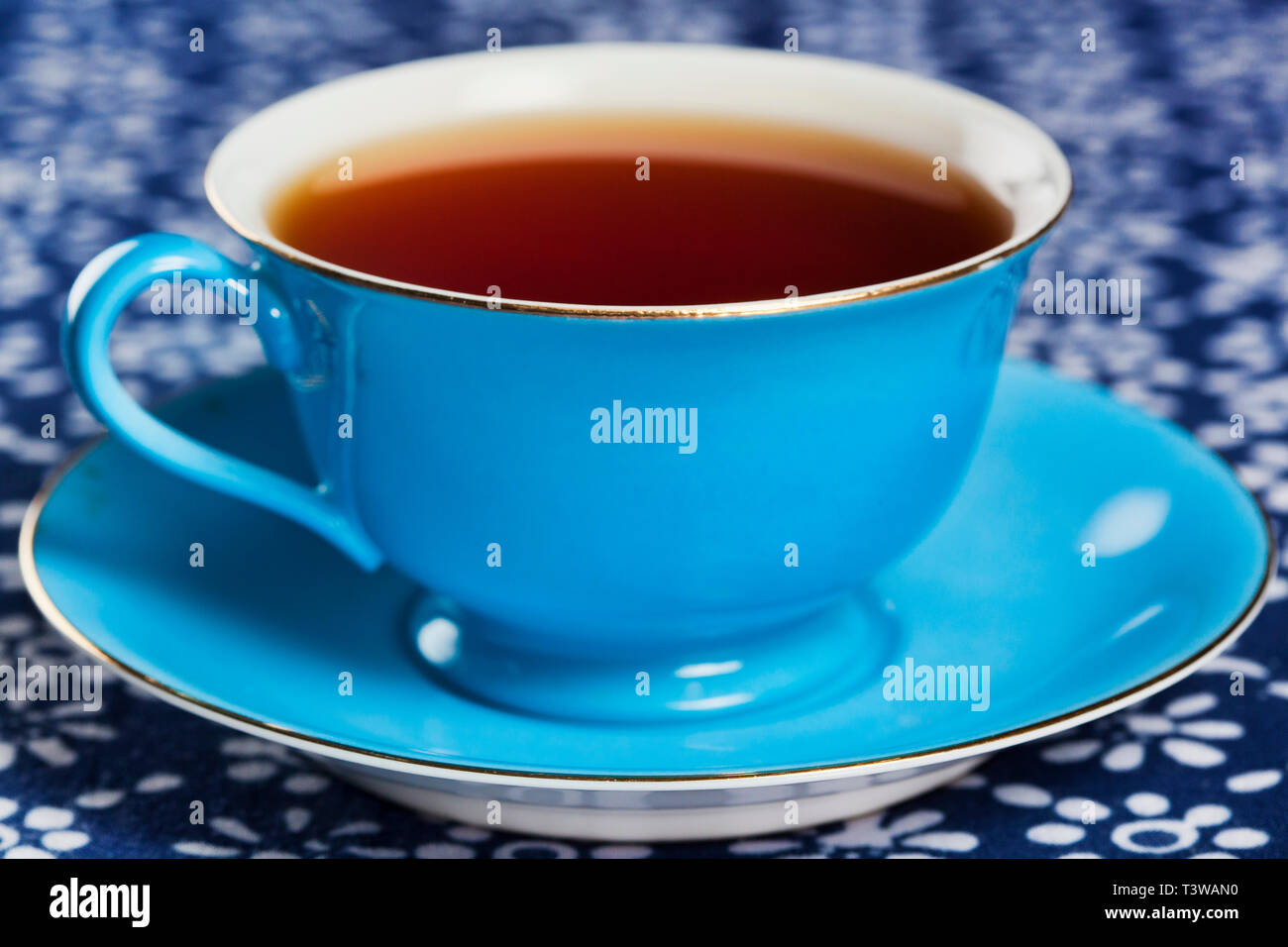 English high tea setting hi-res stock photography and images - Alamy