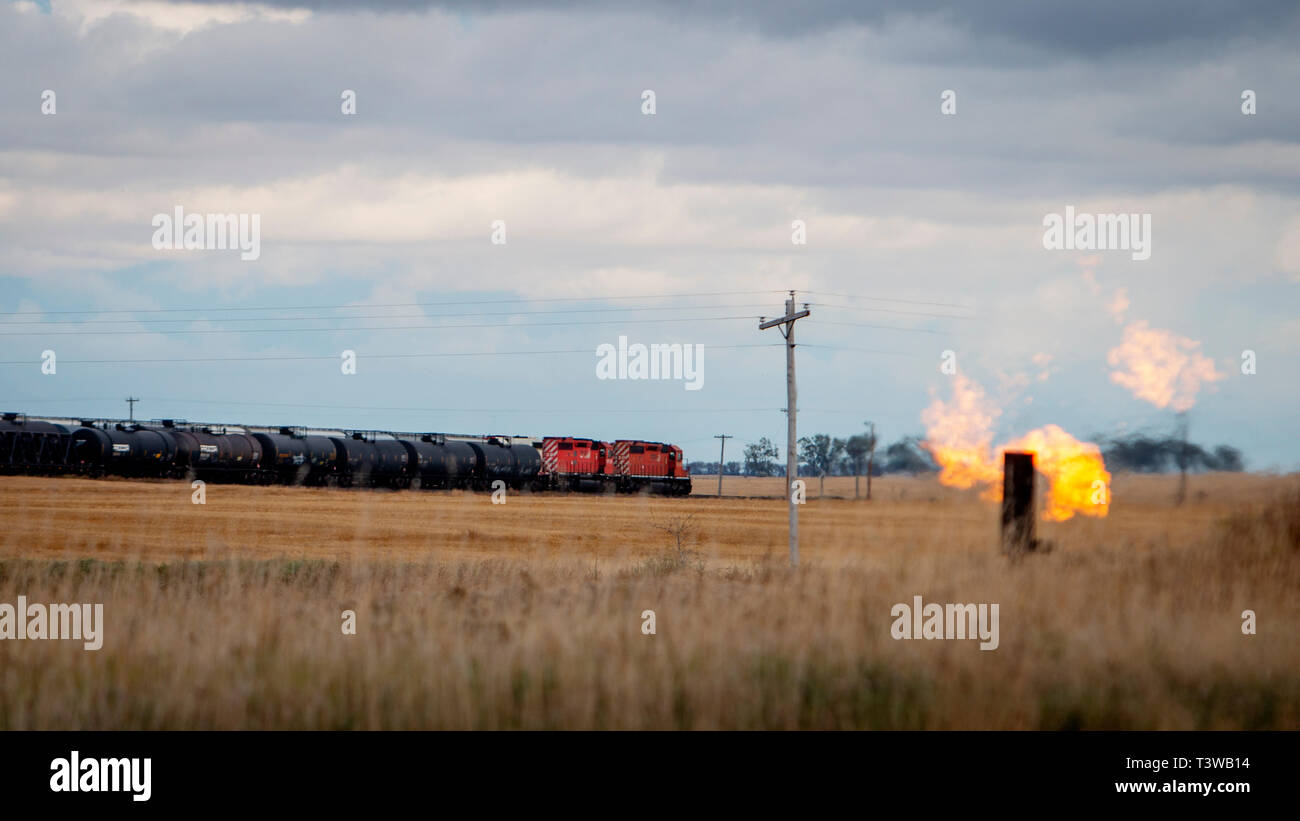 North dakota bakken oil field hi-res stock photography and images - Alamy