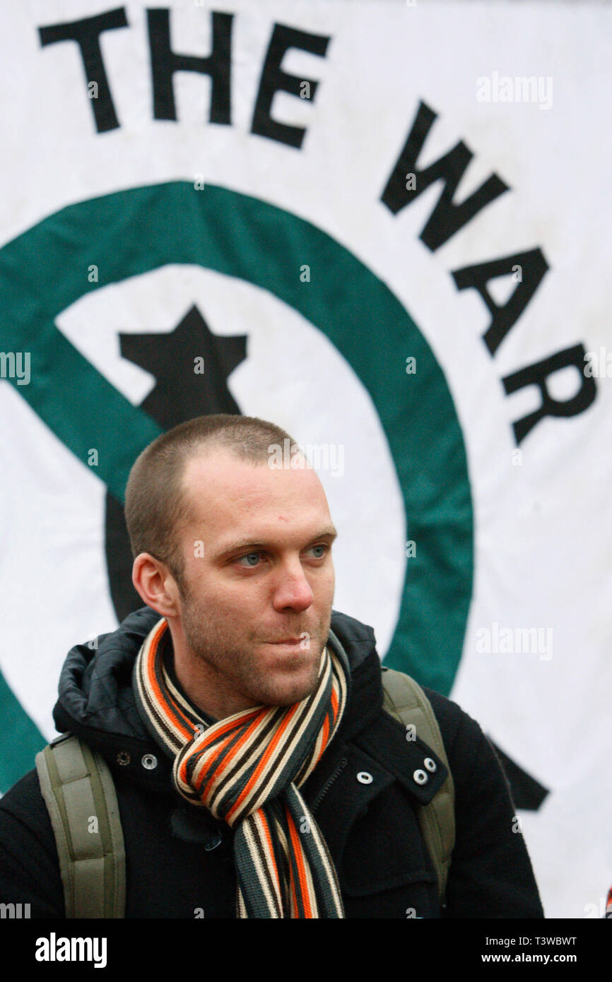 Ex muslim hi-res stock photography and images - Alamy