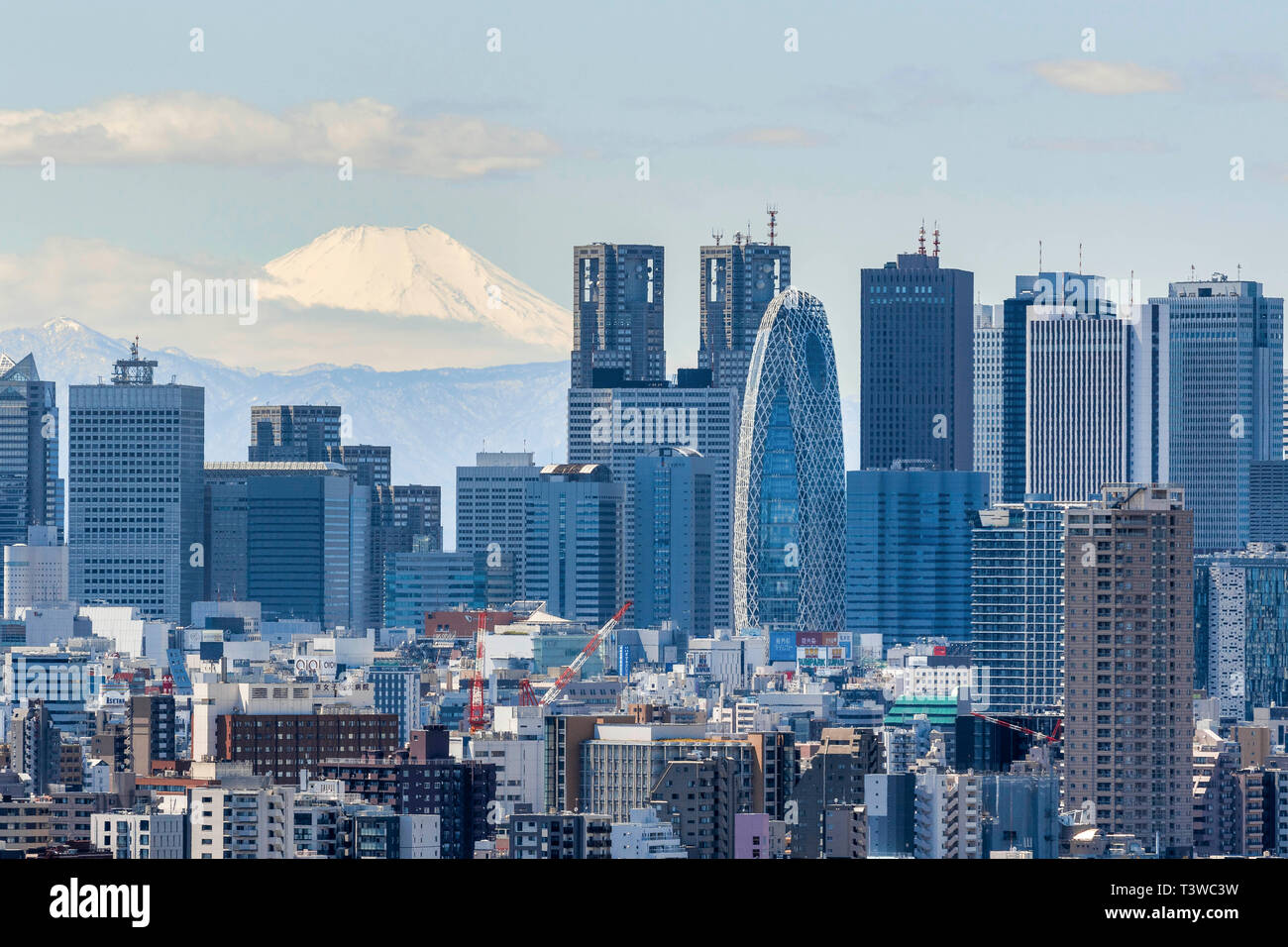 Modern architecture mount fuji hi-res stock photography and images - Alamy
