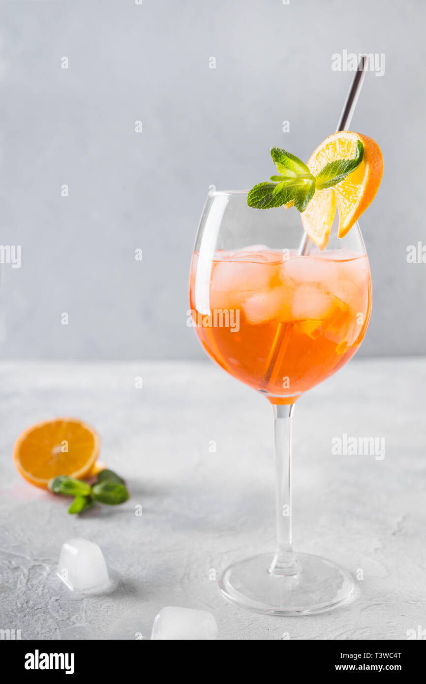 Classic Italian aperol spritz cocktail on light Stock Photo - Alamy