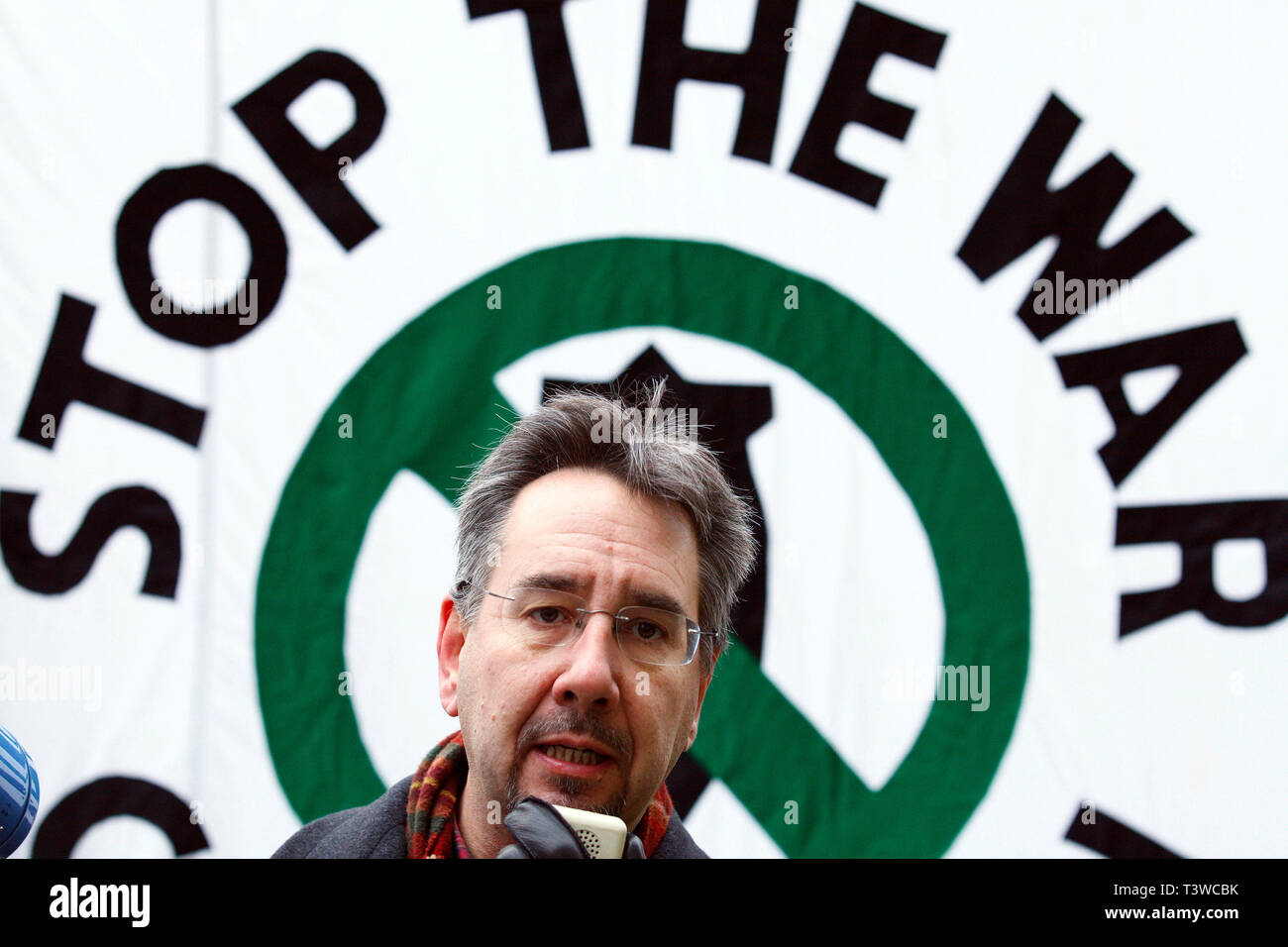 John rees stop war coalition hi-res stock photography and images - Alamy