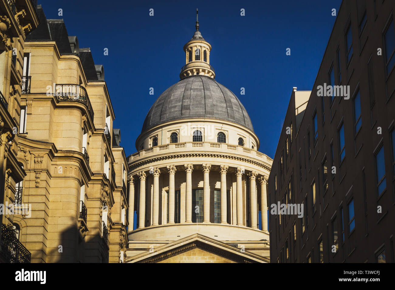 Neoclassical architecture in paris hi-res stock photography and images ...
