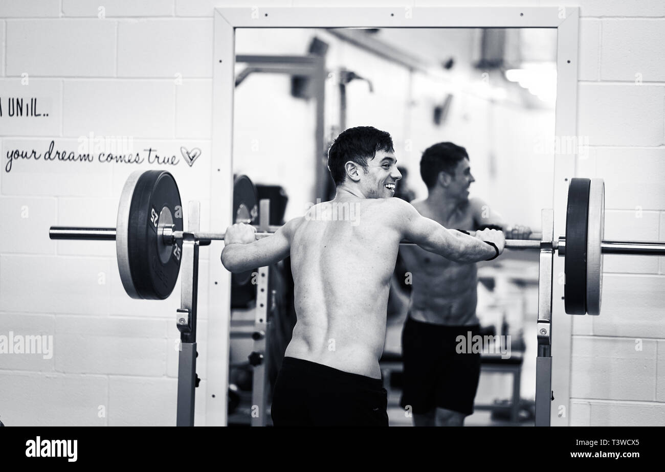 Gym aquatics centre hi-res stock photography and images - Alamy