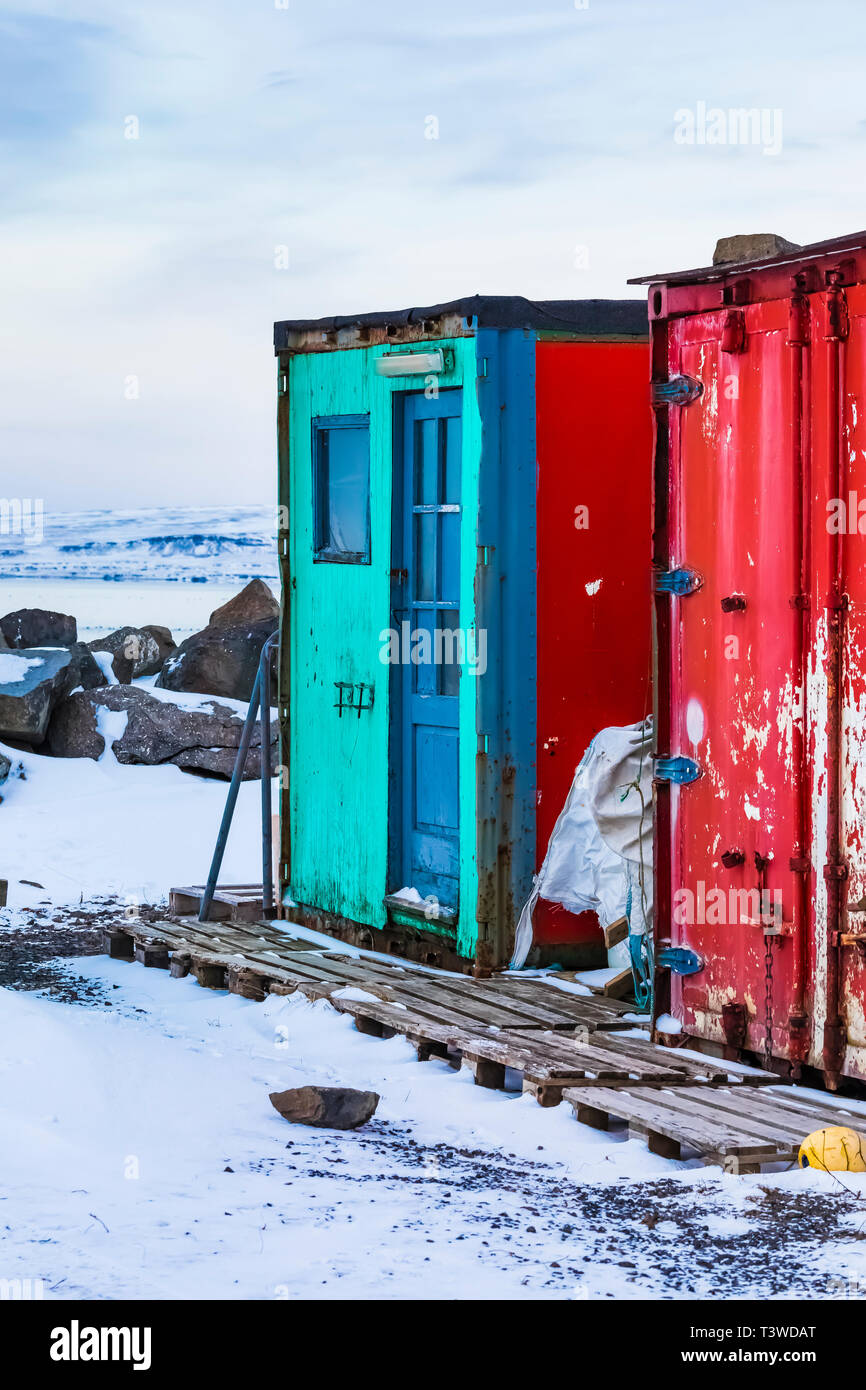 Shipping containers used as buildings hi-res stock photography and ...