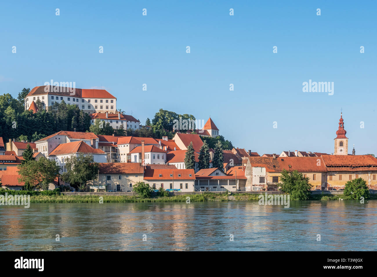 White distant buildings on hi-res stock photography and images - Alamy