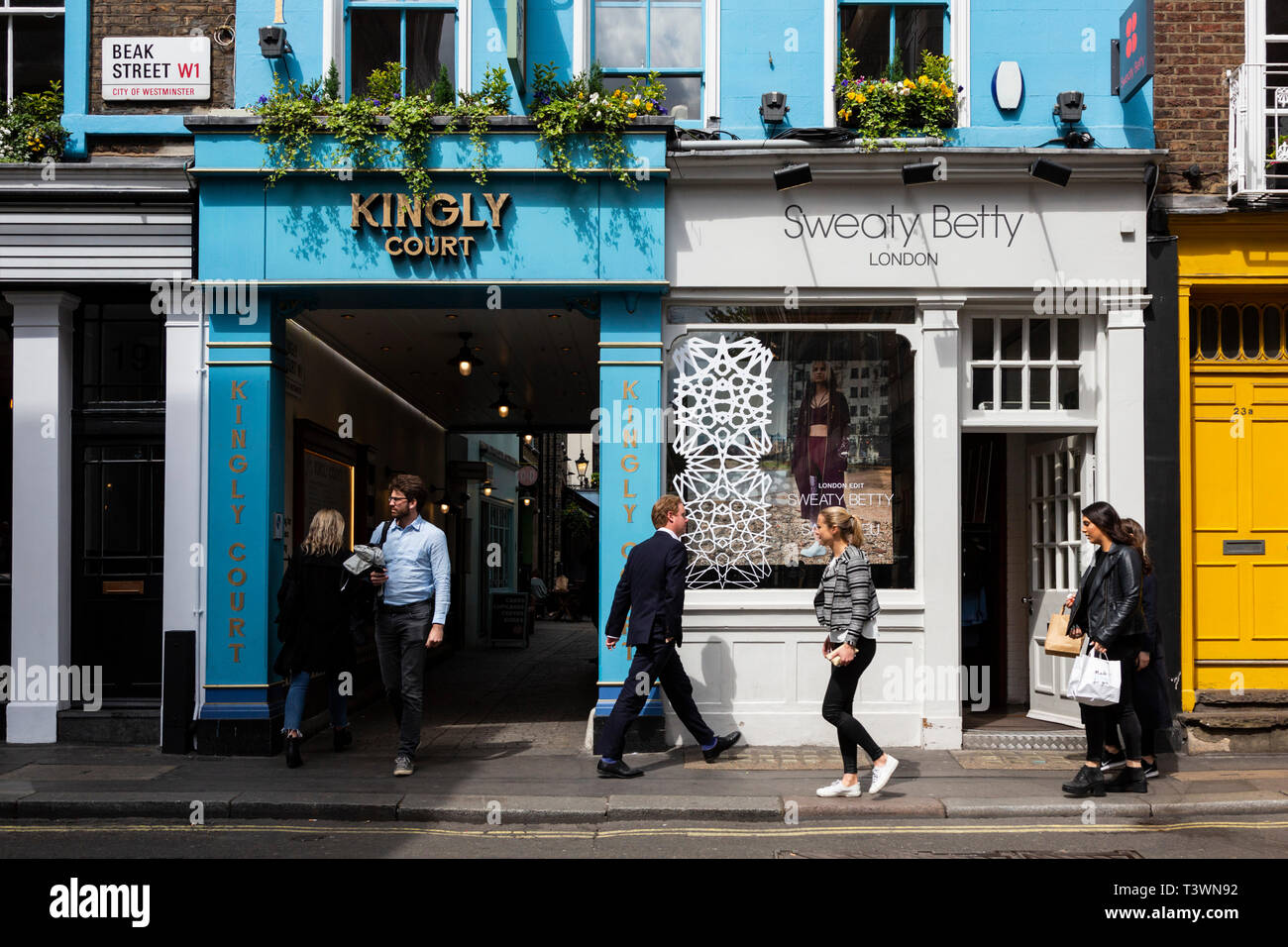 Beak street soho london england hi-res stock photography and images - Alamy